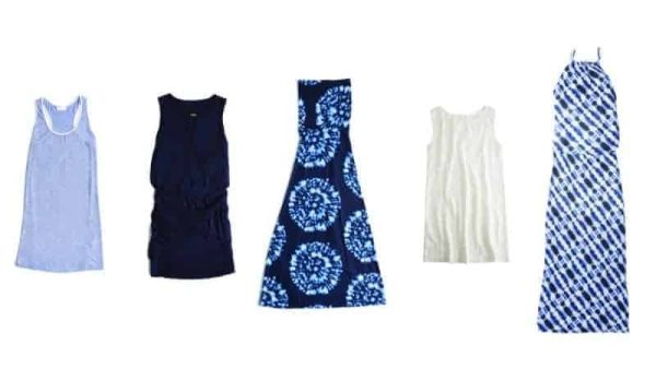 Packing Light Tips - Pack with a Mix and Match Capsule Wardrobe