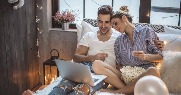 14 Romantic Staycation Ideas for Couples to Reconnect and Love