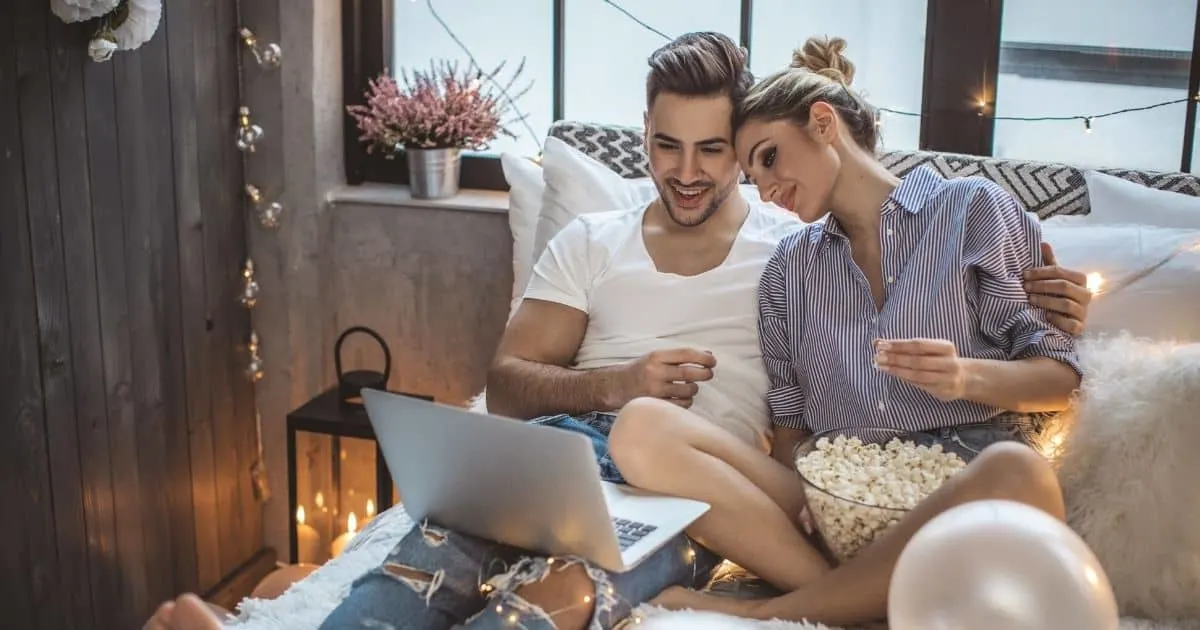 14 Romantic Staycation Ideas for Couples to Reconnect and Love